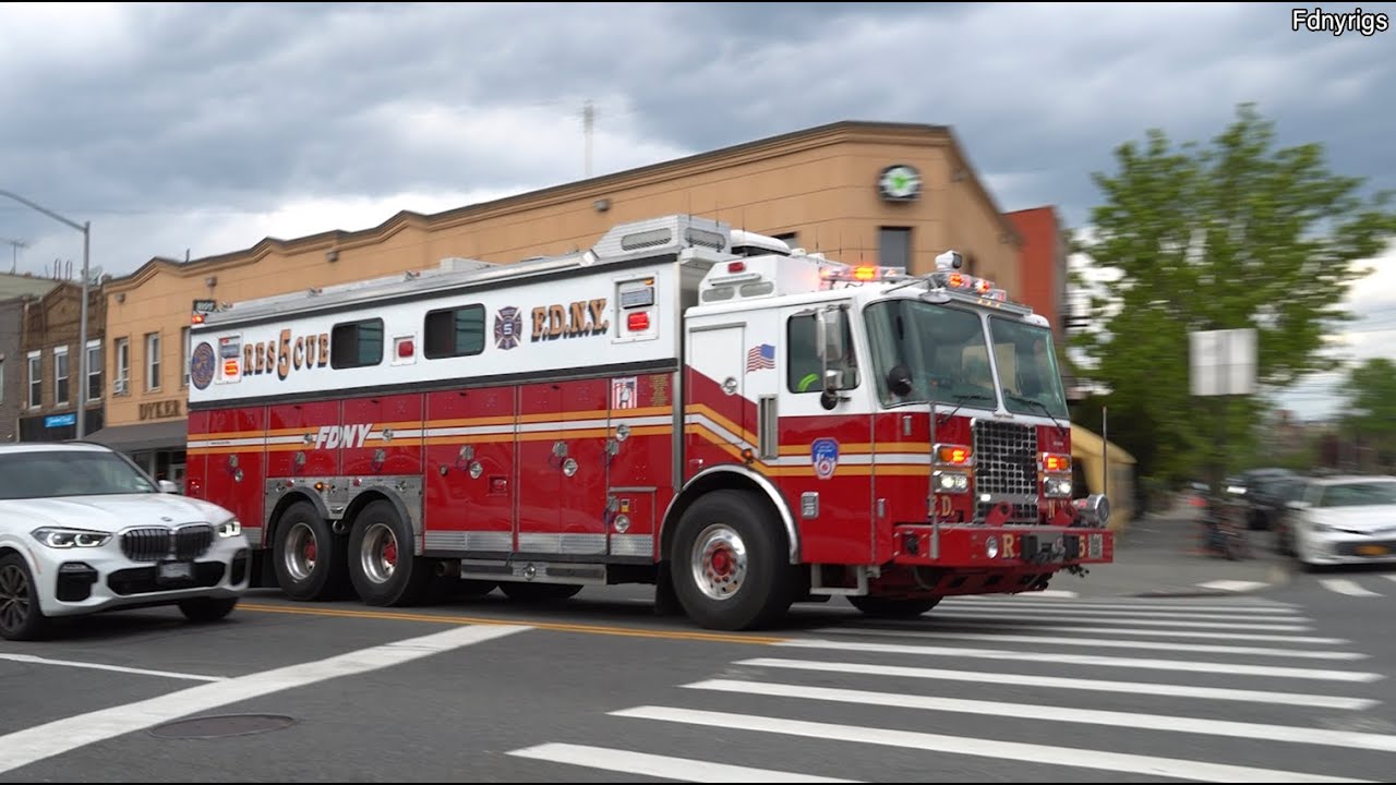 FDNY Rescue 5 Responds to a 10-75 With Real Q - YouTube