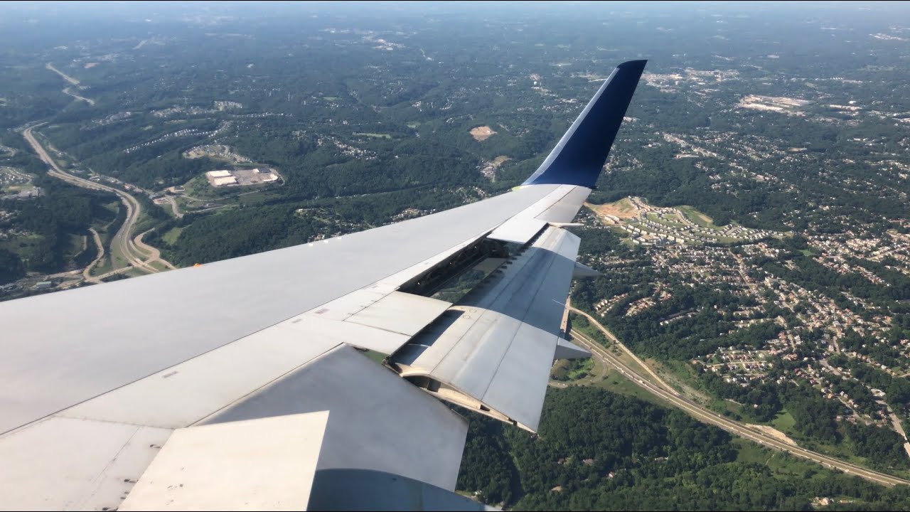 Delta Boeing 767 Landing in Pittsburgh - YouTube