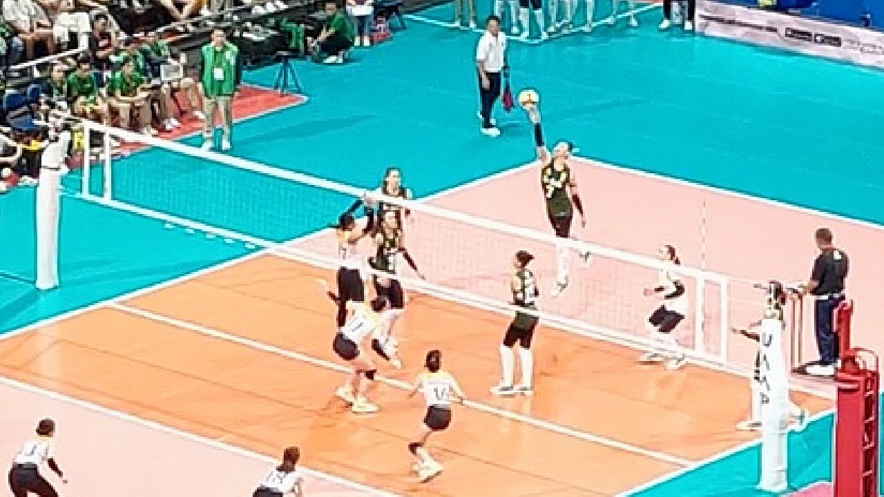 SHEVANA LAPUT drop ball from the BACKROW! | DLSU vs UST R2 86 - YouTube