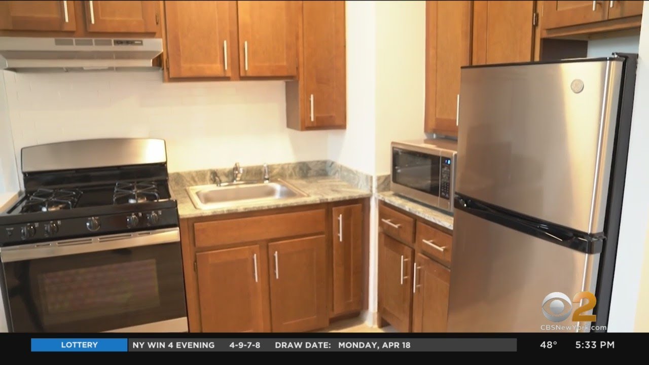 Major renovations underway at 16 NYCHA properties in Manhattan - YouTube