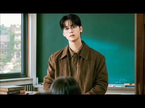 The New Handsome Teacher Becomes Every Girl's Crush—But One Girl Hates Him! ❤️