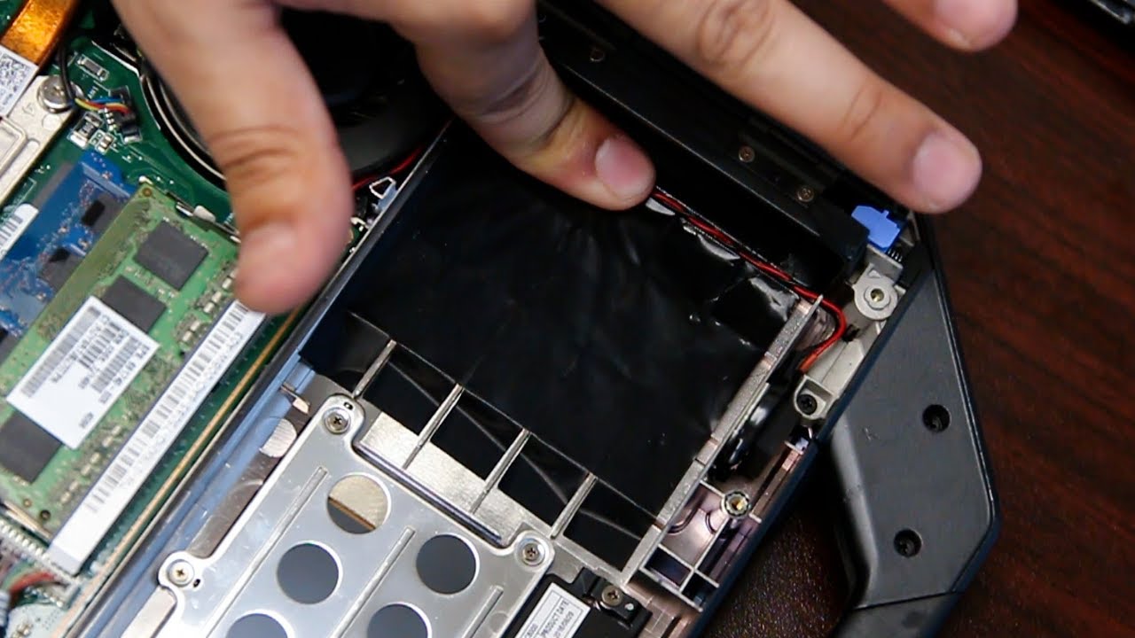 Install/Replace Your Dell Latitude 5404 CMOS Battery! - YouTube