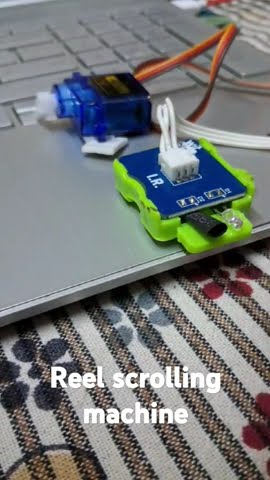 reel scrolling machine - YouTube