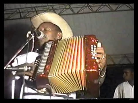 La profesora de Santa Rosa Enrique diaz | @fusturucio