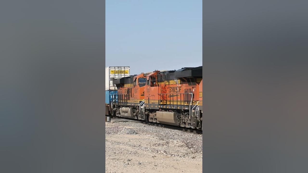 BNSF 7258 EB STACK TRAIN 8 21 2021 - YouTube