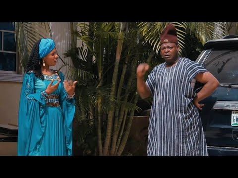 Mai Gadin Gida Sabuwar Wakar Sani Liya Liya Ft Daushe || Official Video