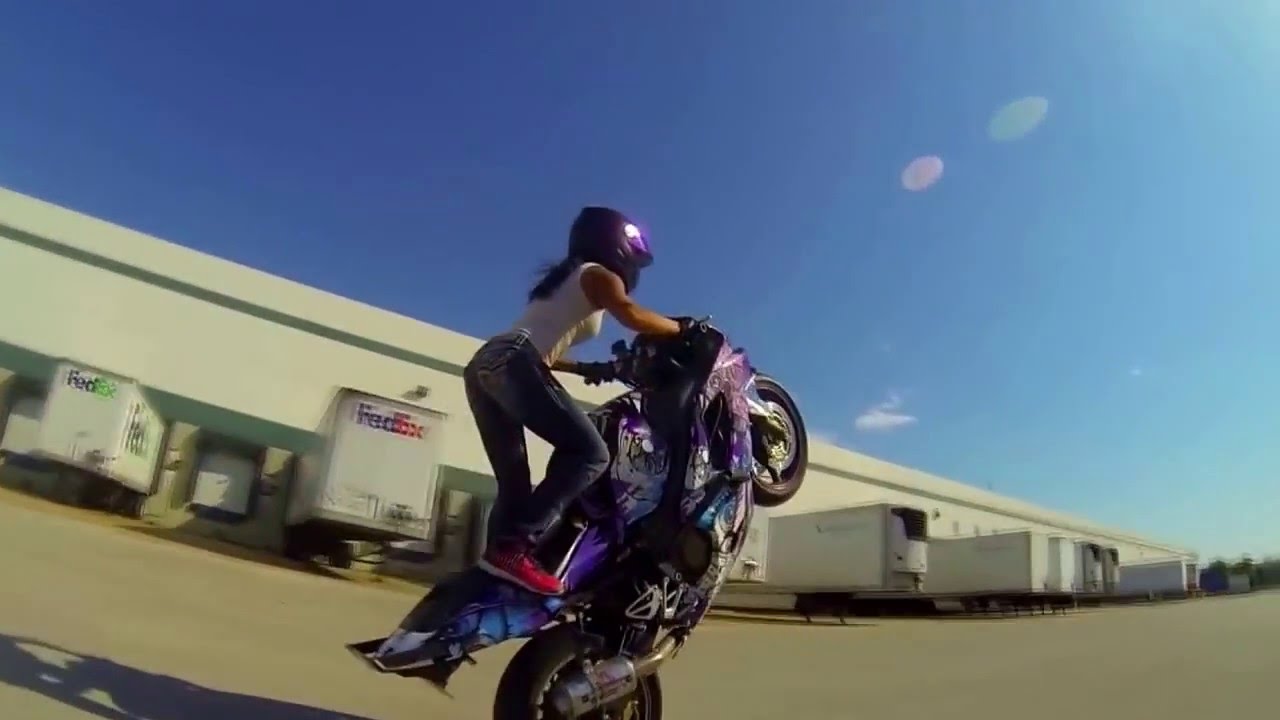 smash stunts GIRL - YouTube