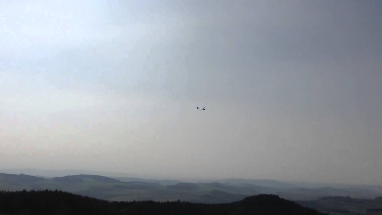 Multiplex LS3 at the Les Sauvages slope in very light conditions - YouTube