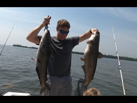 Santee Cooper Catfishing Double Hookup Dragging Flats April 2021 - YouTube
