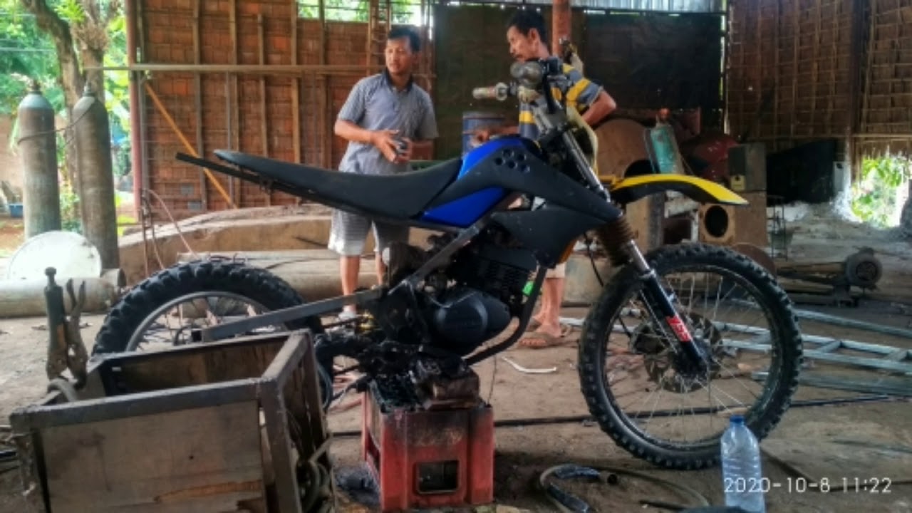 RGR MODIF JADUL GANTI BAJU KLX - YouTube