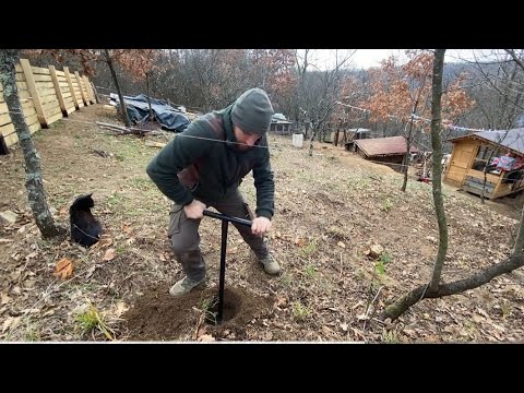 Dağ Köyünde Tek Başına Yaşıyor – Dünyadan Uzak Bir Hayat Nasıl Görünüyor?