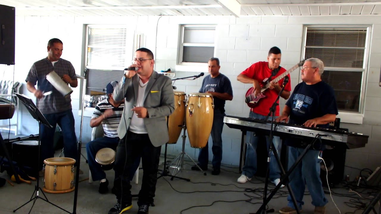 Grupo Poderoso - YouTube