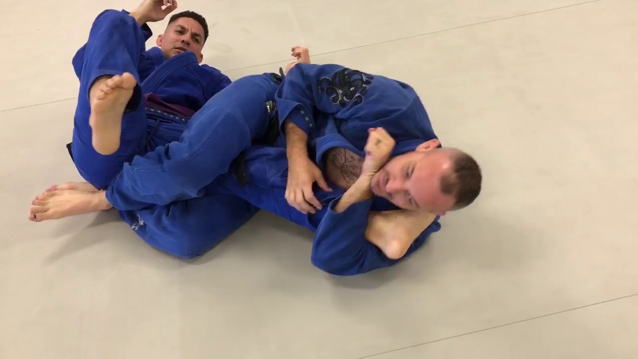 leg locks from half guard - YouTube