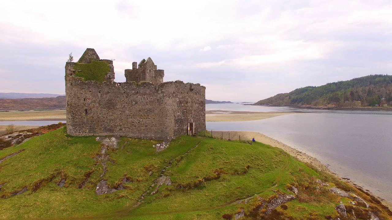 Loch Moidart - Castle Tioram - YouTube