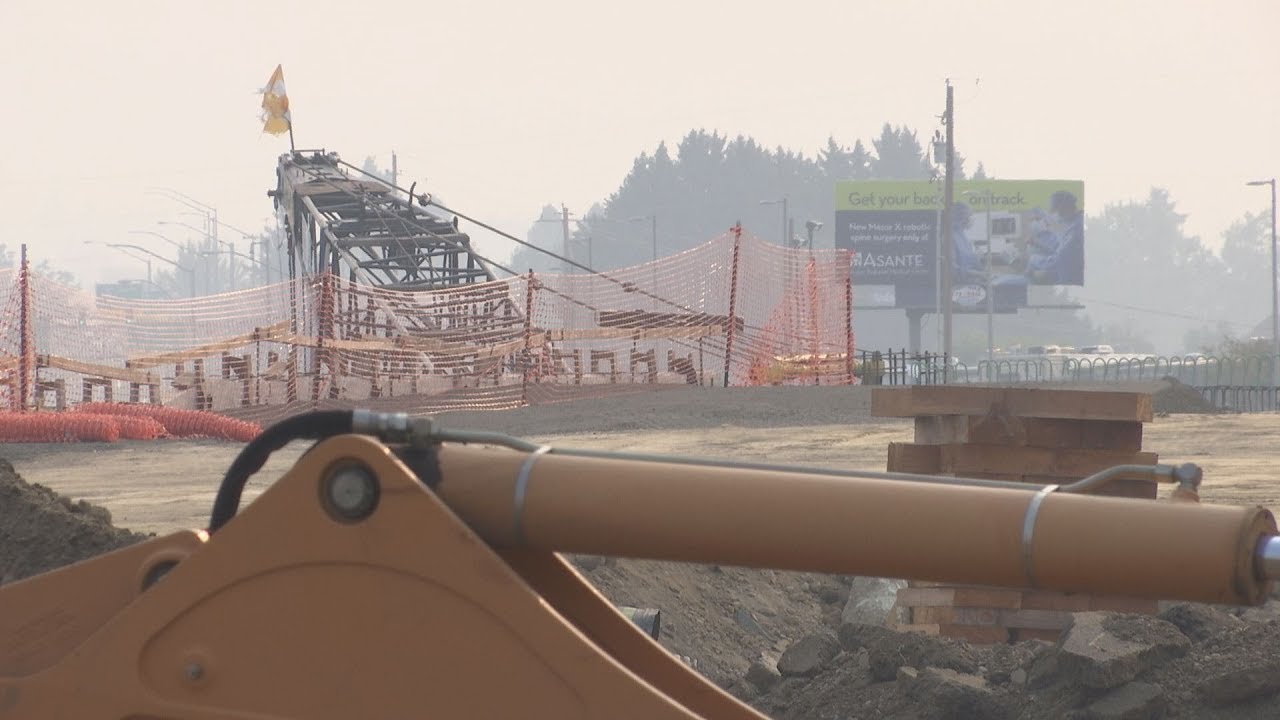 Crews continue making progress on Highway 62 Bypass - YouTube