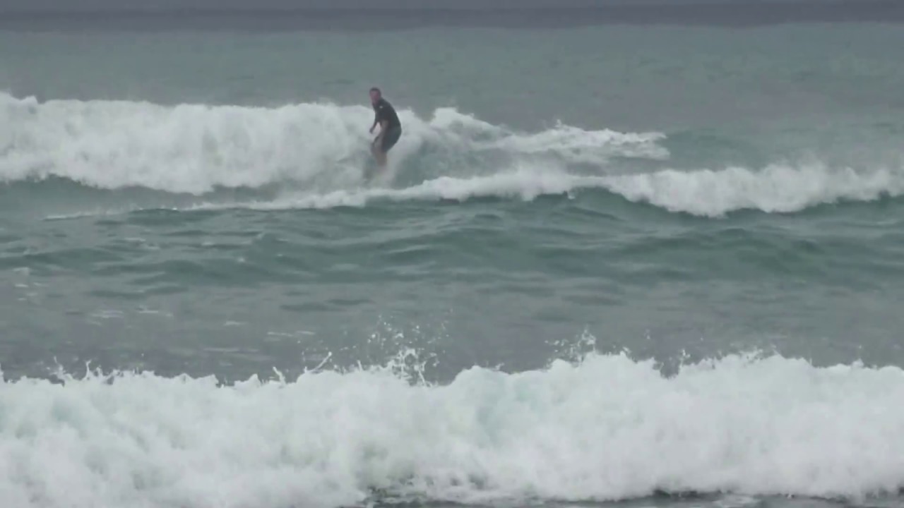 Waikiki Beach Surfer Surfing Hawaii Oahu Honolulu 20150907 0736 Youtube