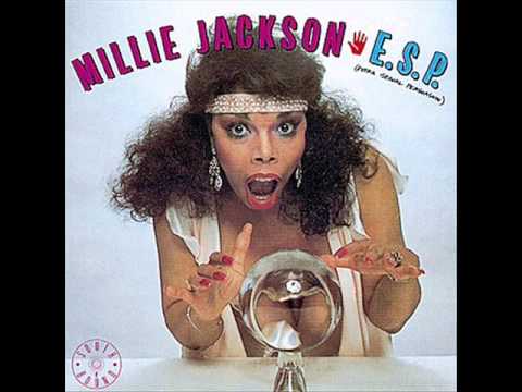 Millie Jackson - I feel﻿ like walking in the rain