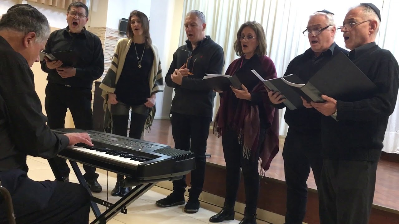 GRUPO VOCAL GLISSANDO Eli Eli - YouTube