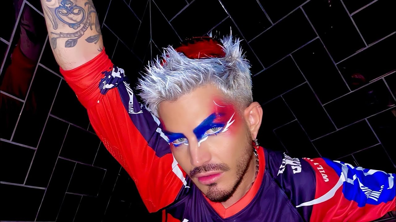 Adam Lambert's IG & IG story : "Weekend Warrior" at a club in LA 2024 ...