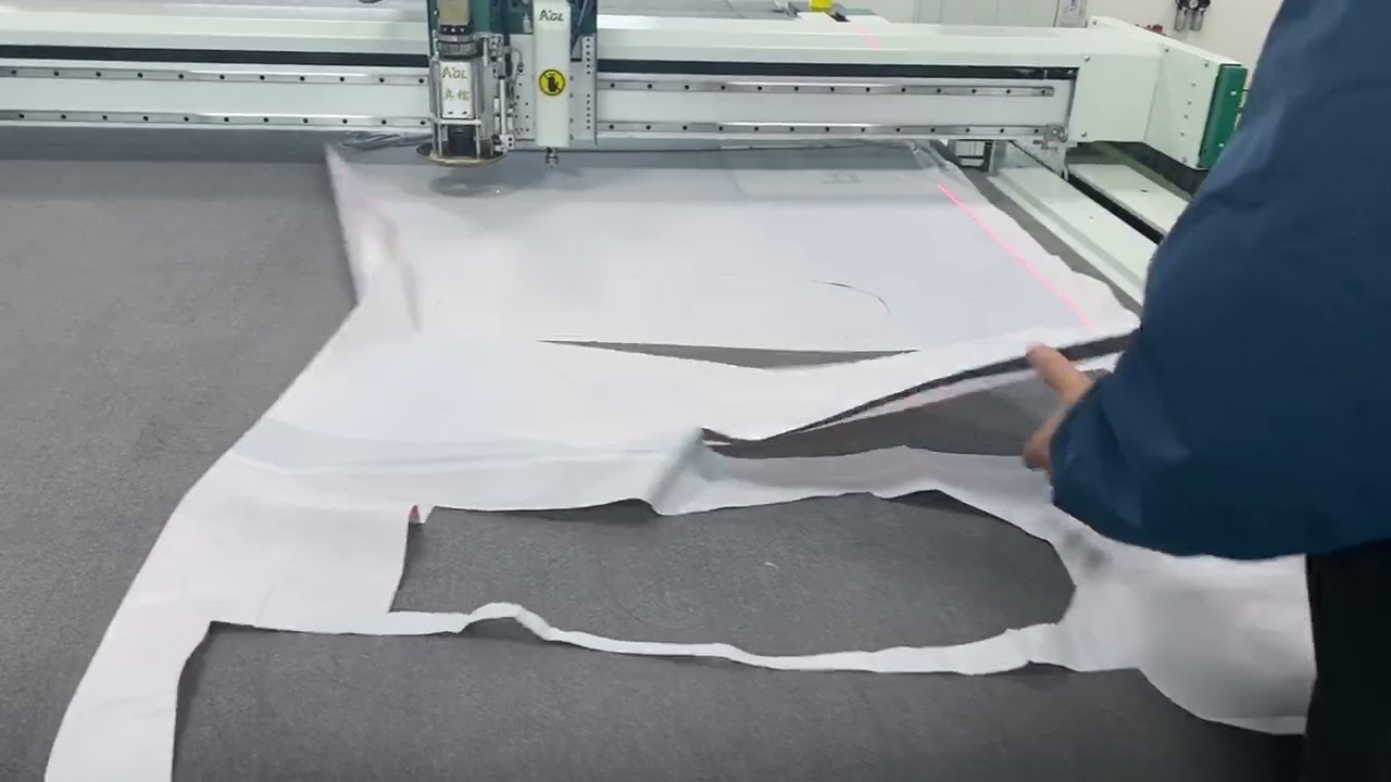 AOL Light box pvc cnc knife cutting machine - YouTube