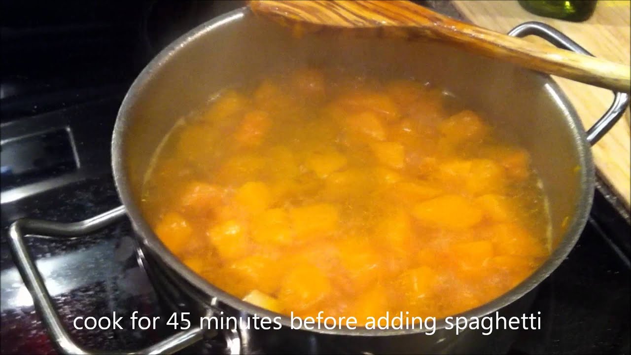 Carla's Cucina " Pasta Con La Zucca" (pasta with pumpkin) - YouTube
