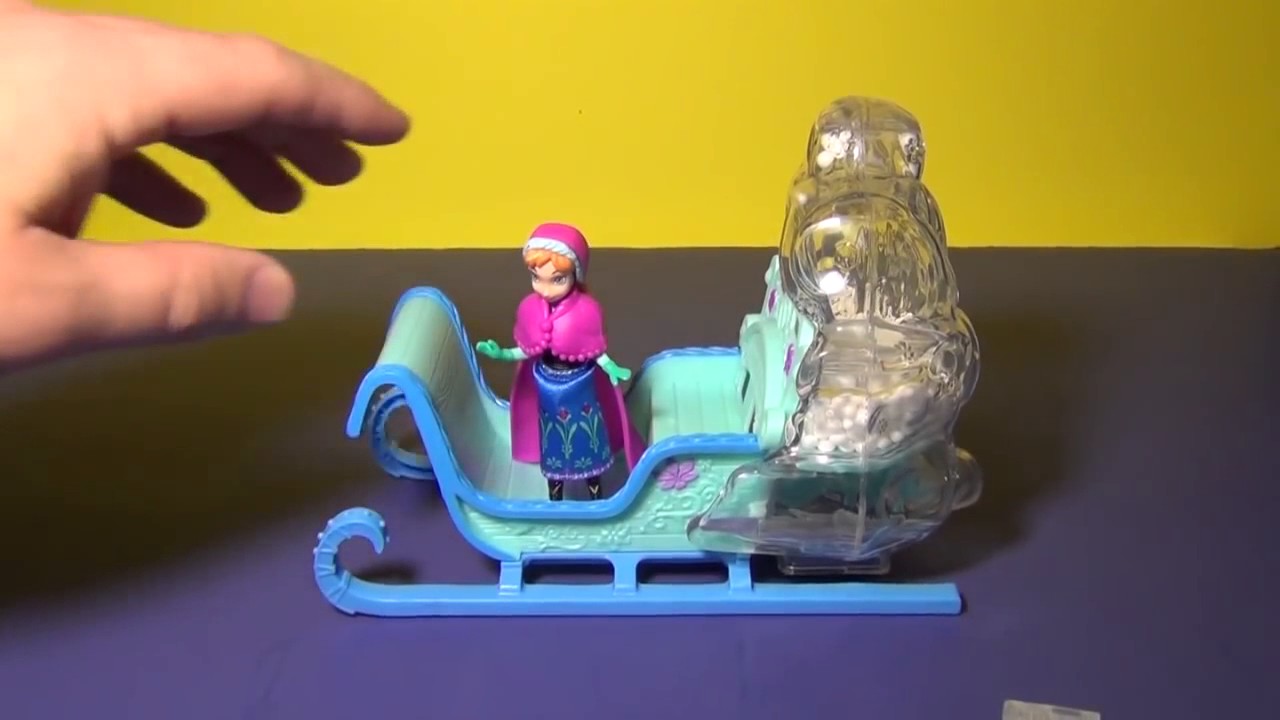 FROZEN Disney Movie Swirling Snow Sled Playset with Disney Princess ...