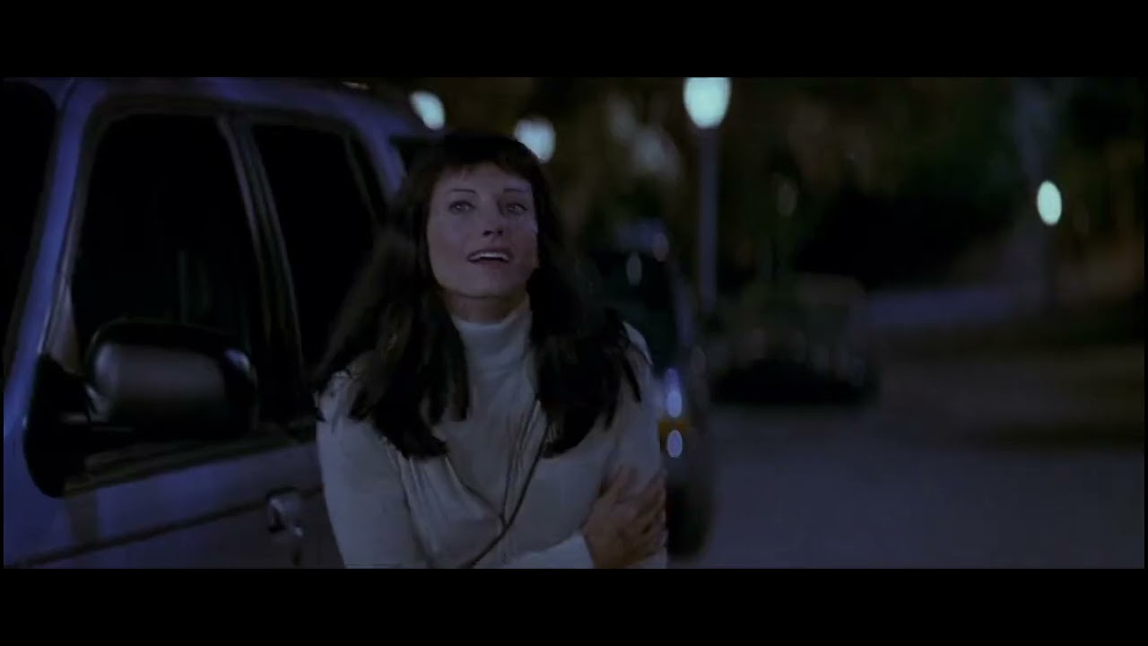 Scream 3 "Who ever smells the gas" Gas house bomb scene - YouTube