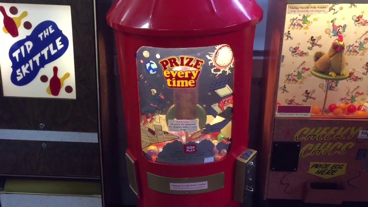 Coin Operated Rocket Novelty Vending Machine - YouTube