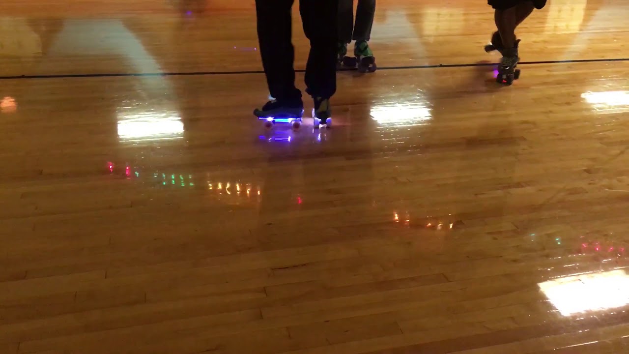 Steel City Shuffle Skate 2018 Awesome Footwork at Nevelle Roller Drome ...