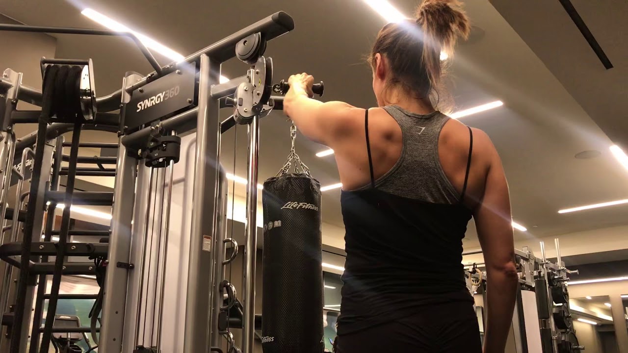 Single Arm Face Pull - YouTube