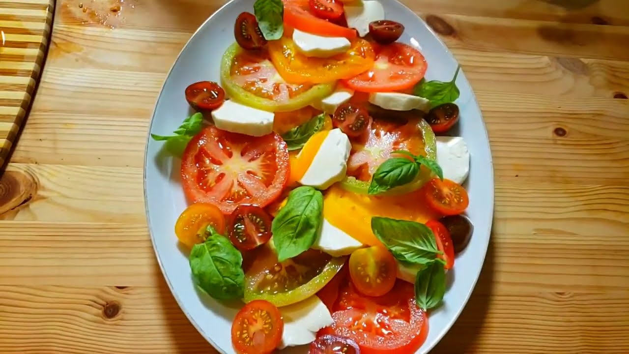 Easy Caprese Salad/ Salad Recipes - YouTube
