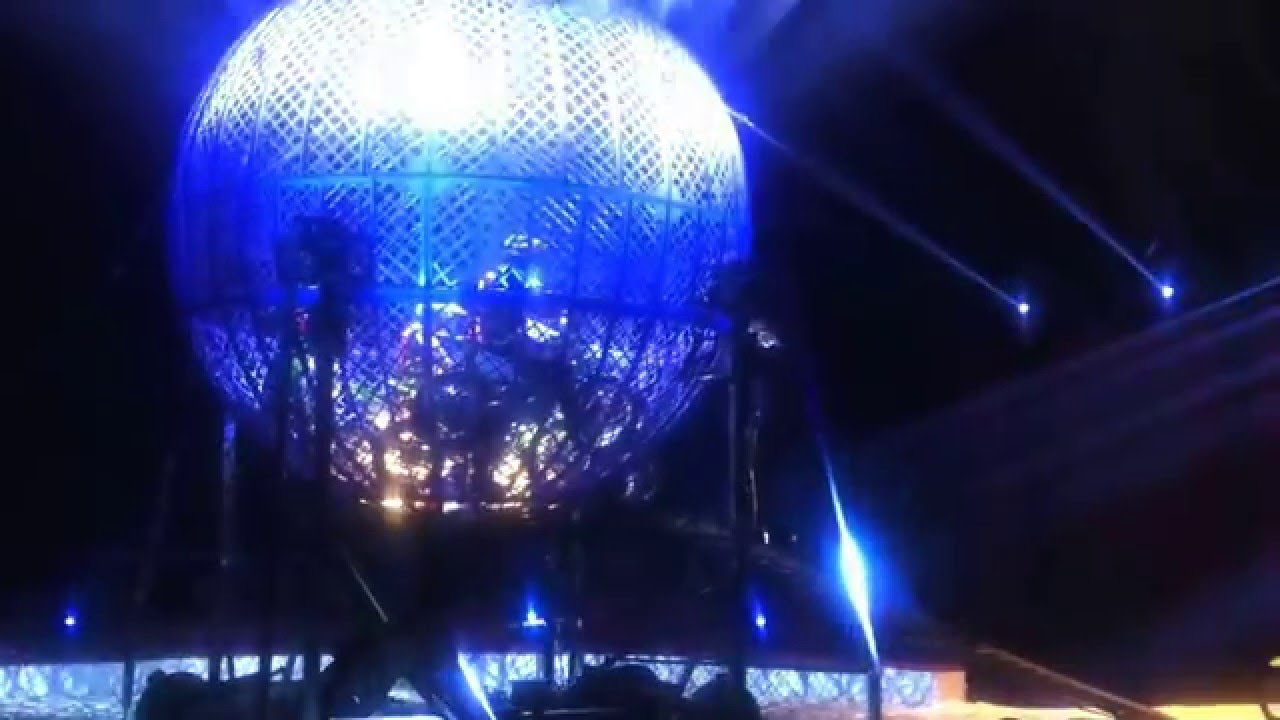 Kerstcircus Ahoy 2015 - Stunt Team uit Brazilie (van Daniel Diorio ...