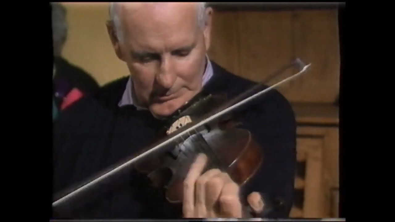 Paddy Cronin - a reel - YouTube