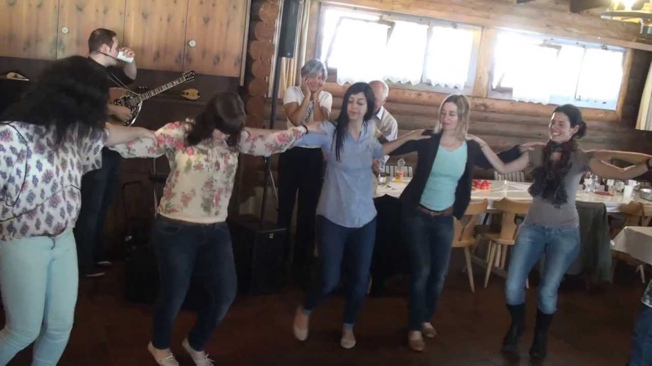 Griechische Ostern 2013 Ελληνικη Κοινοτητα St. Gallen - YouTube