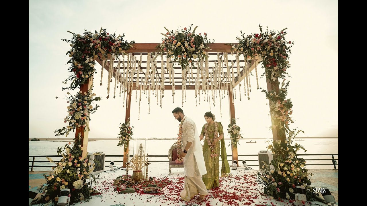 Destination Wedding In Kerala | Parinay Weddings | Estuary Sarovar Portico Poovar island Wedding ...