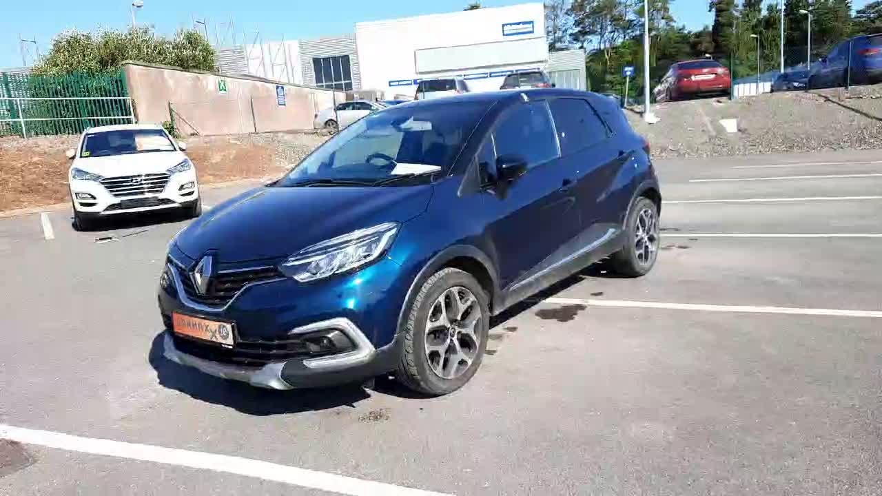 182W445 - 2018 Renault Captur Tce 90 SIGNATURE X NAV RefId: 375869 ...