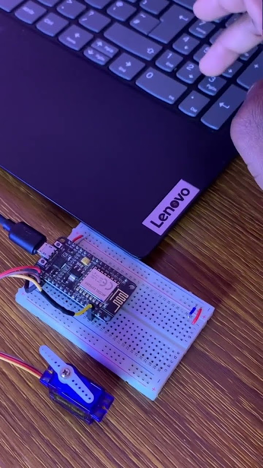 ESP8266 Servo Motor Control - YouTube
