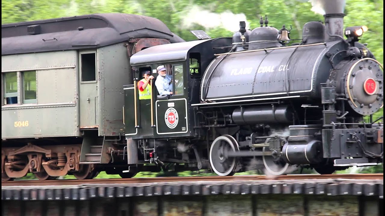 Flagg Coal 75 @ Jericho Bridge on the Naugatuck Railroad - YouTube