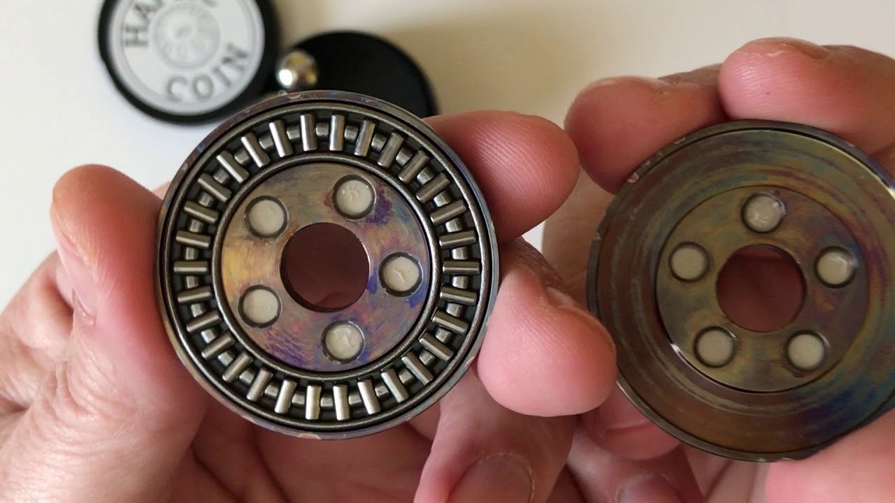 Umburry Haptic Coins - V1 Blue Aluminum & V2 Ti Anodized - YouTube