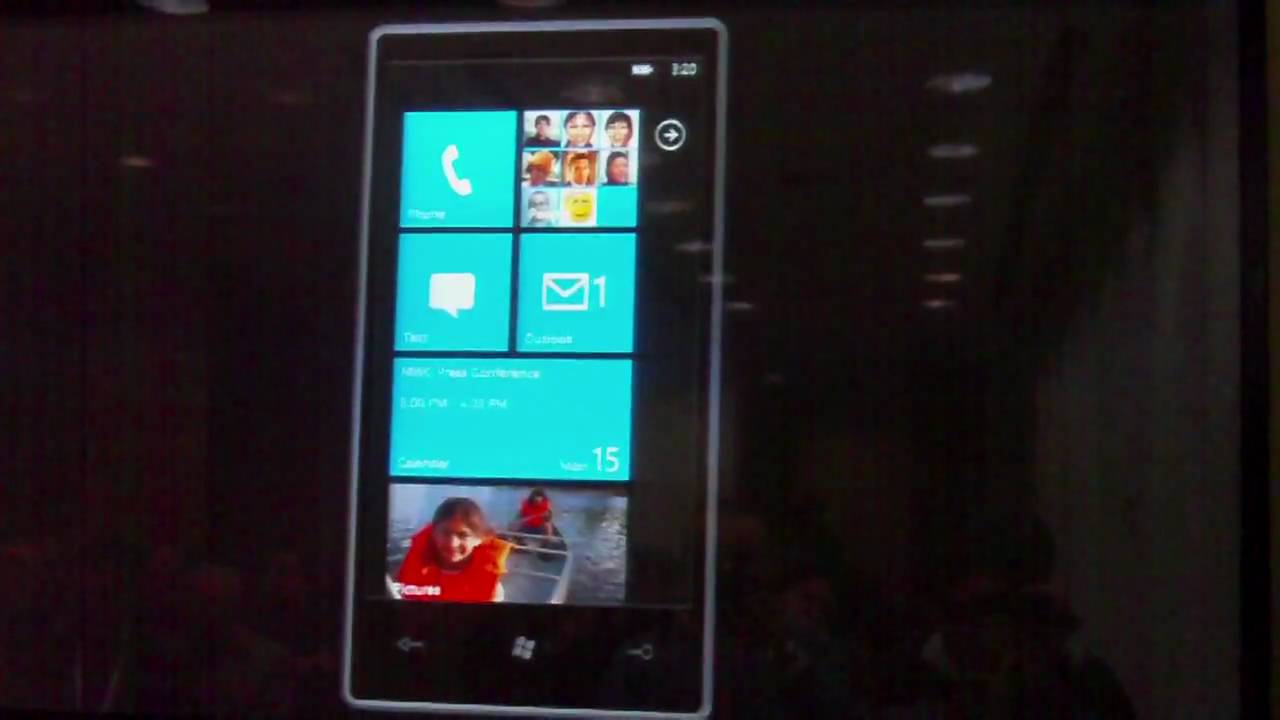 Windows Phone Series 7 Home screen @geeks.hu - YouTube