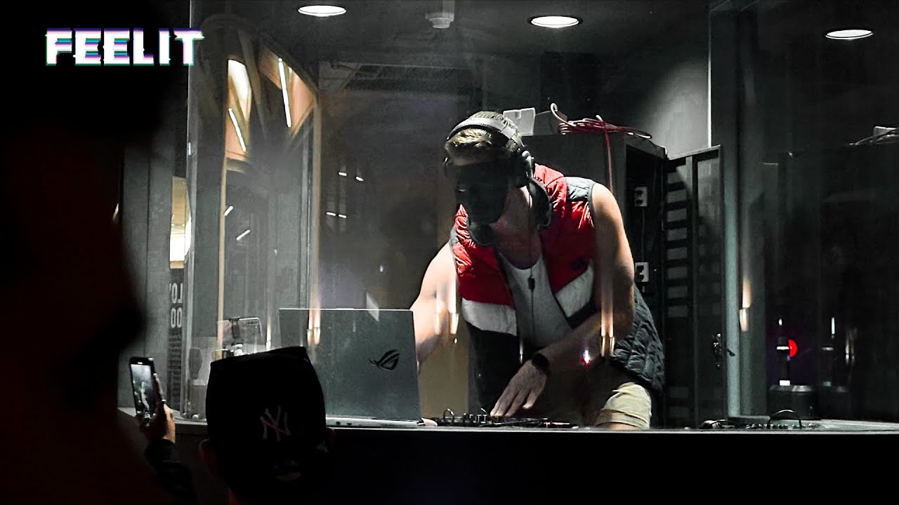 My First DJ Set in Japan | FEELIT - YouTube