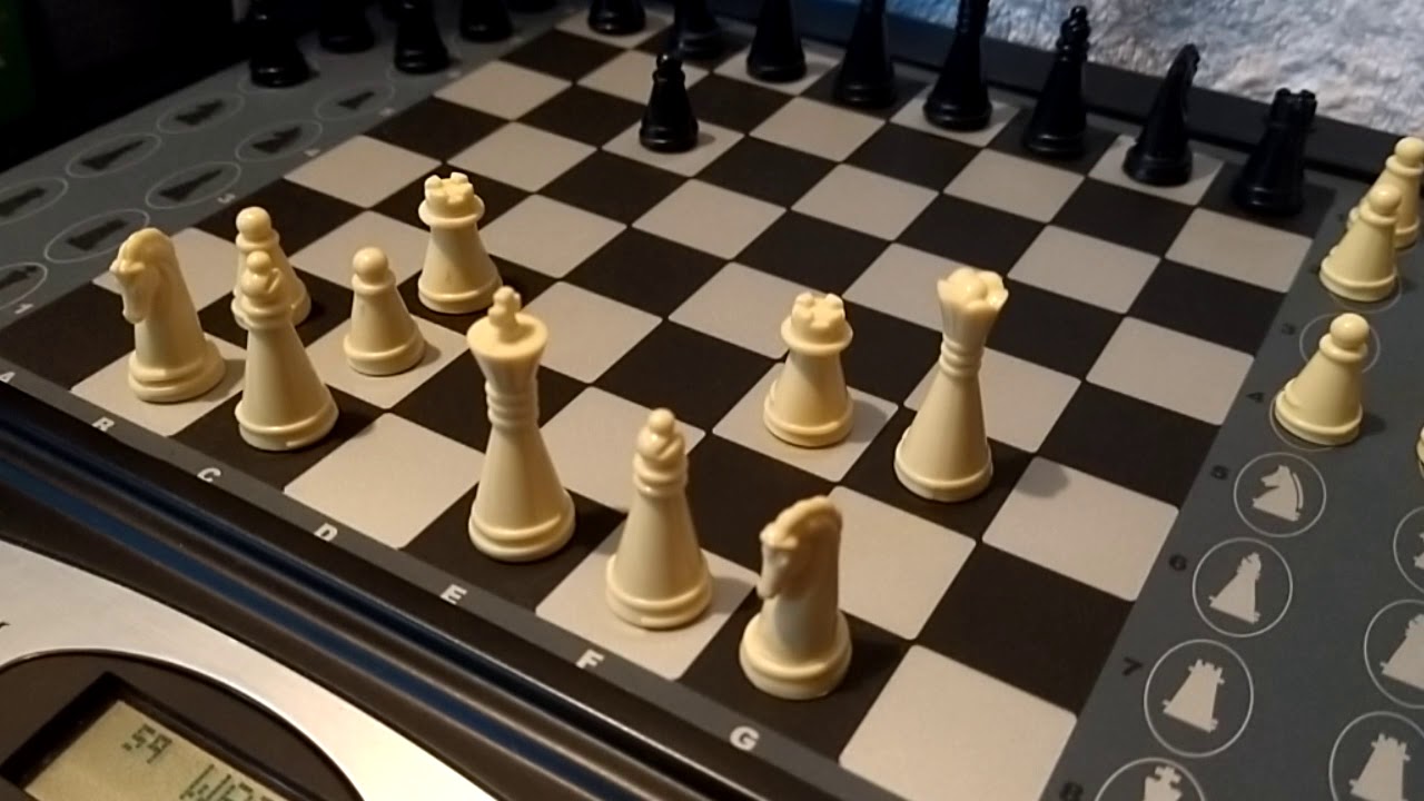 EXCALIBUR PHANTOM FORCE Chess Computer Resetting The Pieces By Itself ...