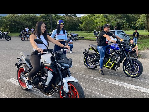 Me retaron a correr en MT09 - Karol Vargas vs Piolo Stunt