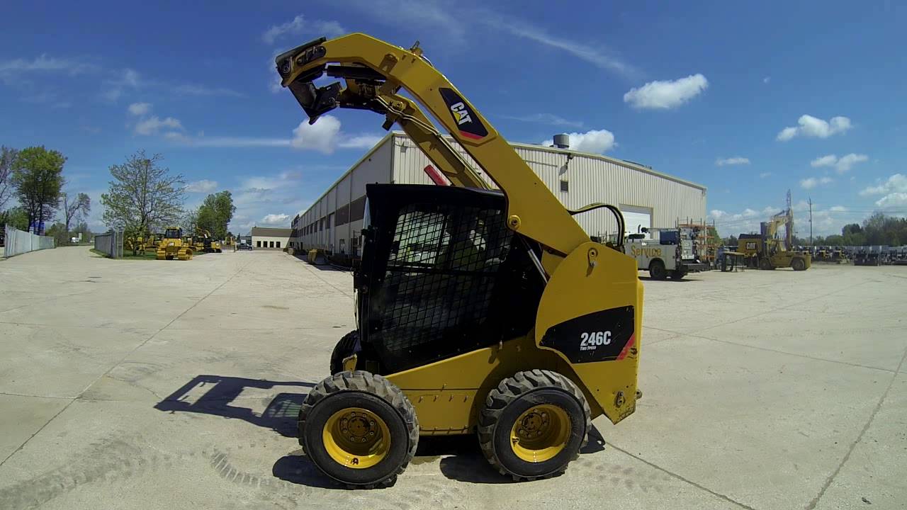 2011 CAT 246C SKID STEER - YouTube