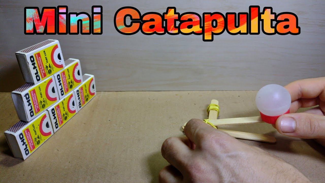 Como fazer uma Catapulta de Palitos de Picolé - YouTube