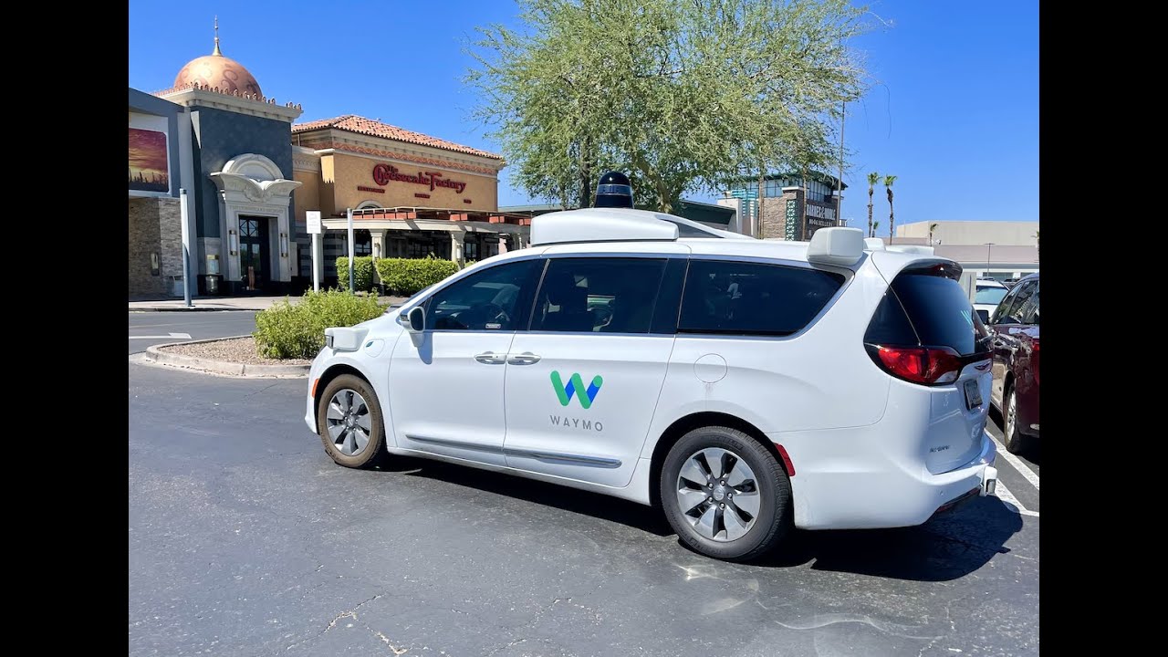 Waymo One Chrysler Pacifica Hybrid Autonomous Taxi POV Ride-Along - YouTube