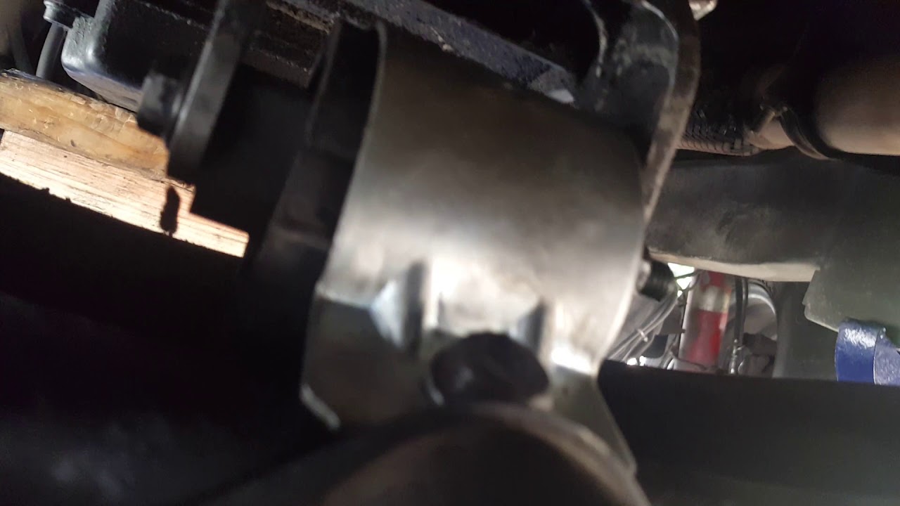 t1n Sprinter transmission mount part 5 - YouTube