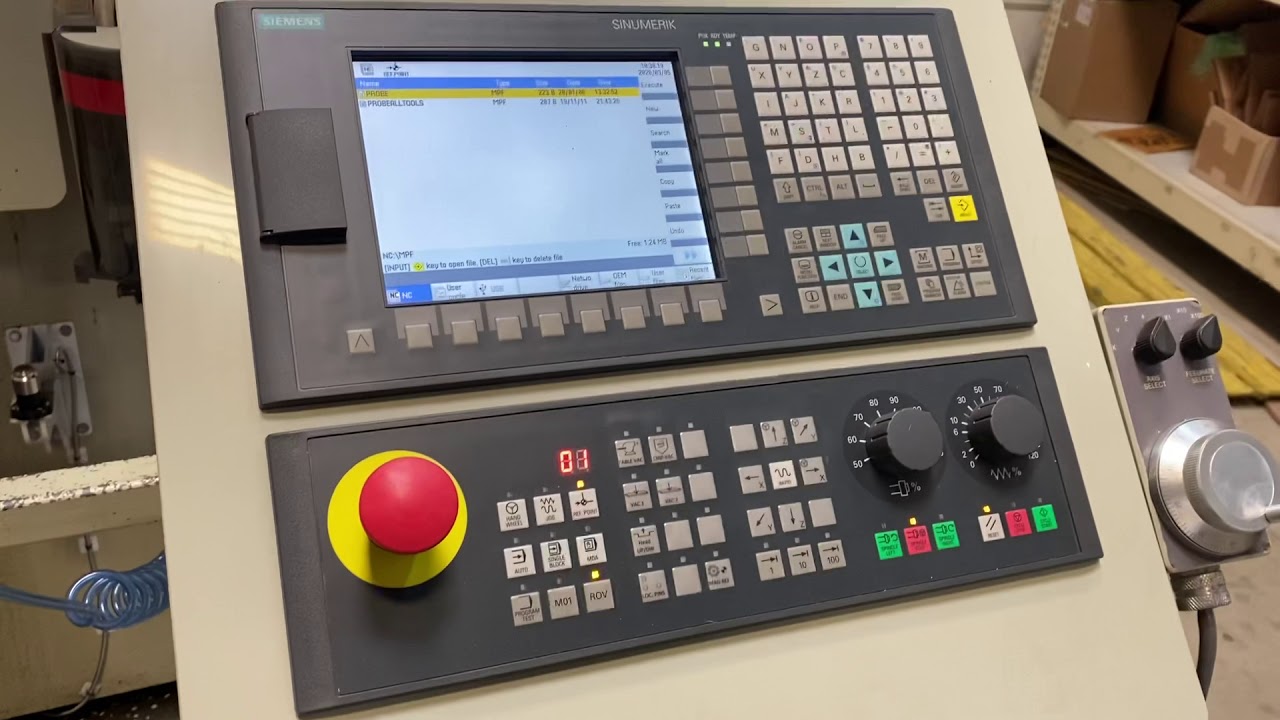 Komo Router Siemens 808D Operation Part 2 Homing the toolchanger and ...