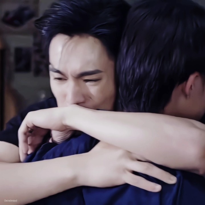 The thing is, both scenes happened in episode 7 of season one and season two.🤧 #poohpavel - YouTube