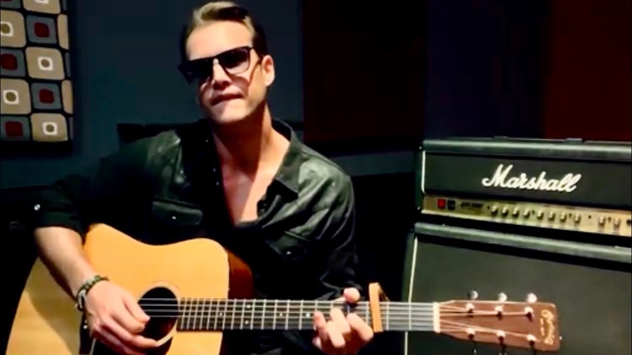 - TOM BATES - She’s Mine (original) - YouTube